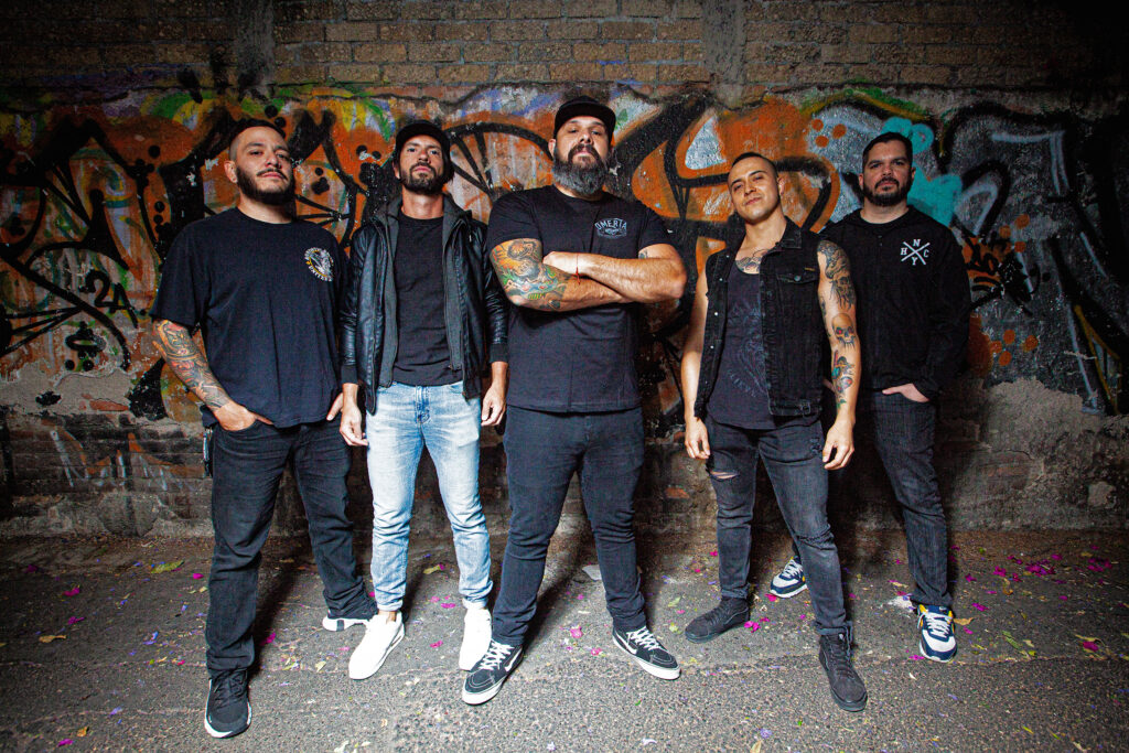 Dischord presenta su nuevo single 'Deceived' junto a Efrem Schulz ...