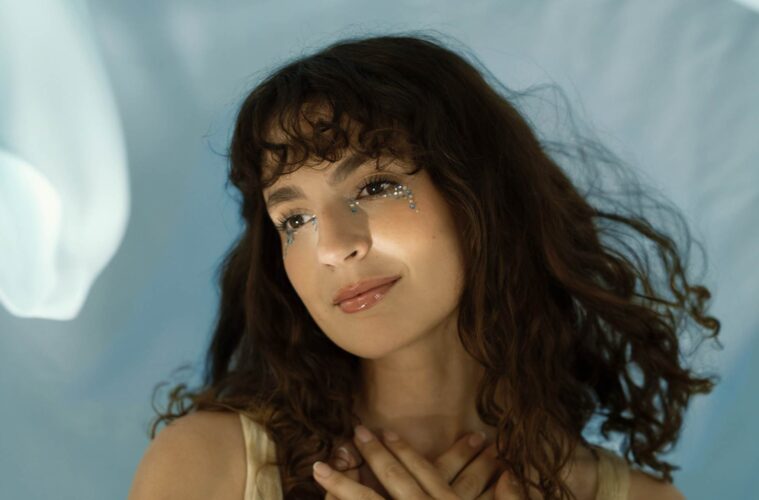 Jackson Wang y Ciara estrenan el single 'Slow' | CusicaPlus