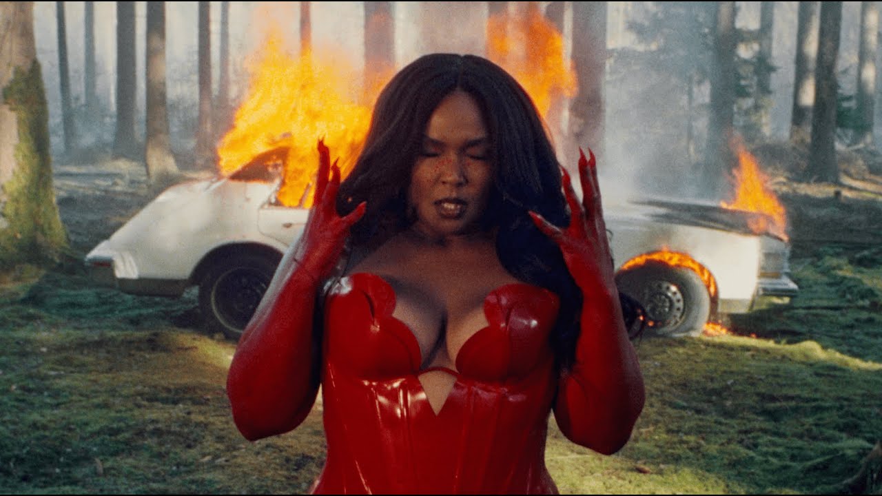 Lizzo lanza el sencillo 'Still Bad' | CusicaPlus