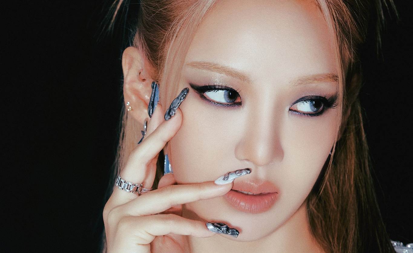 HYO presenta su nuevo single 'YES' | CusicaPlus