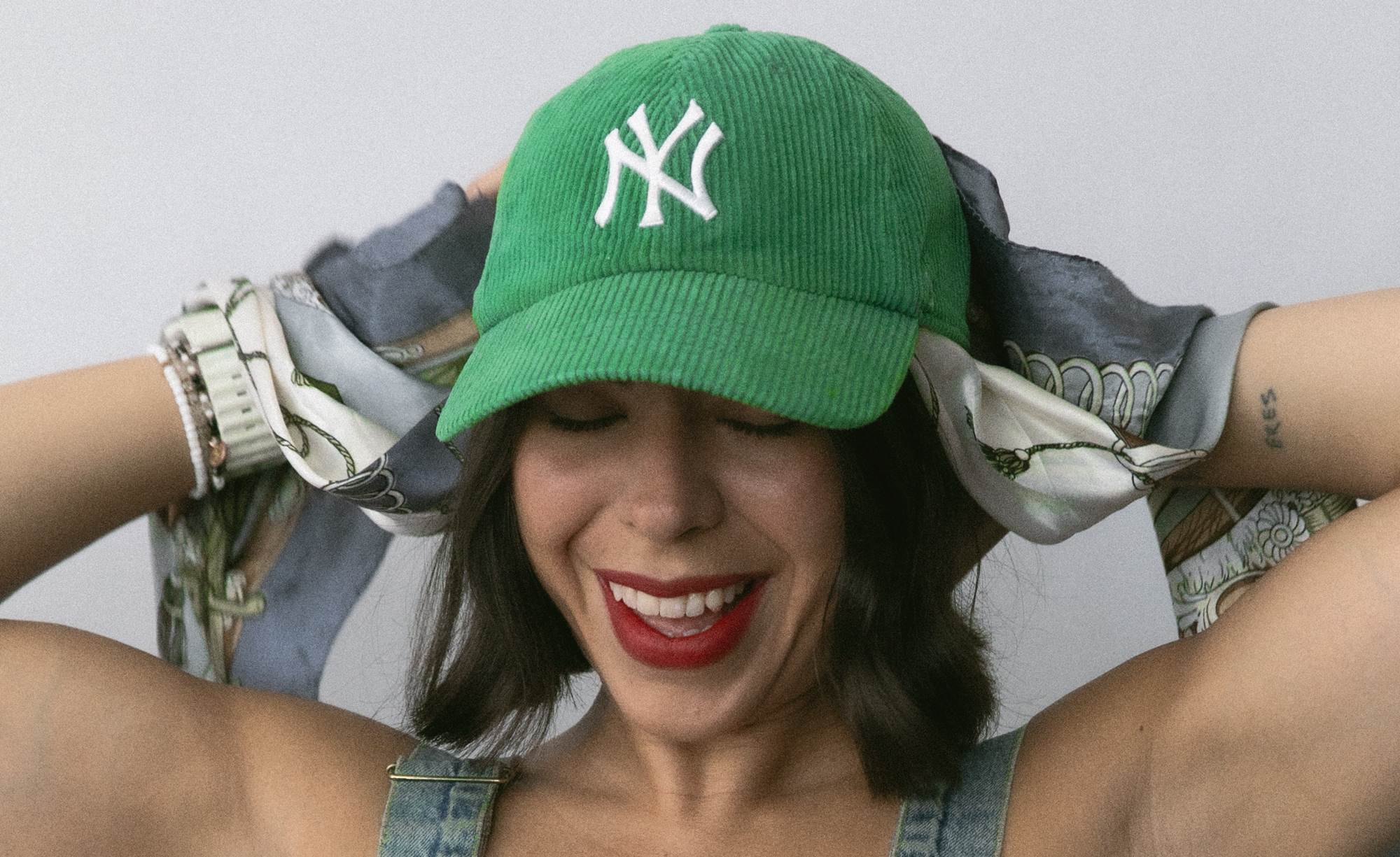 Pia Páez trae el caribe con 'Qué vas a hacer' | CusicaPlus