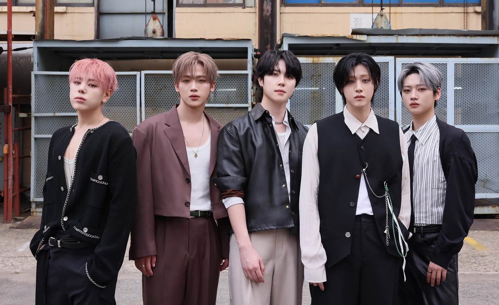 WEi le regala a los fans el EP 'Wonderland' | CusicaPlus